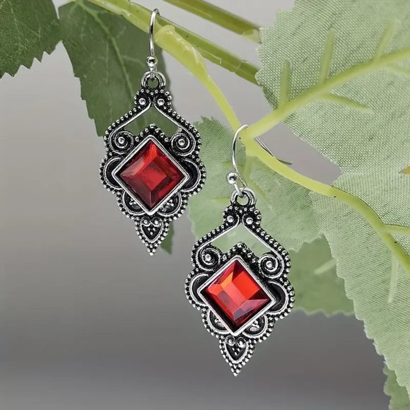 Jewelry | Vintage Antique Silver Inlaid Ruby Square Stones Zircon ...